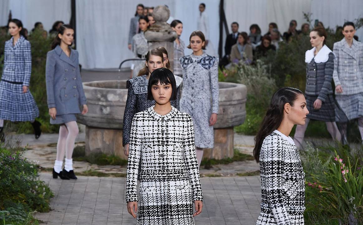 One year later: How Chanel, Fendi and the Karl Lagerfeld brand are ...