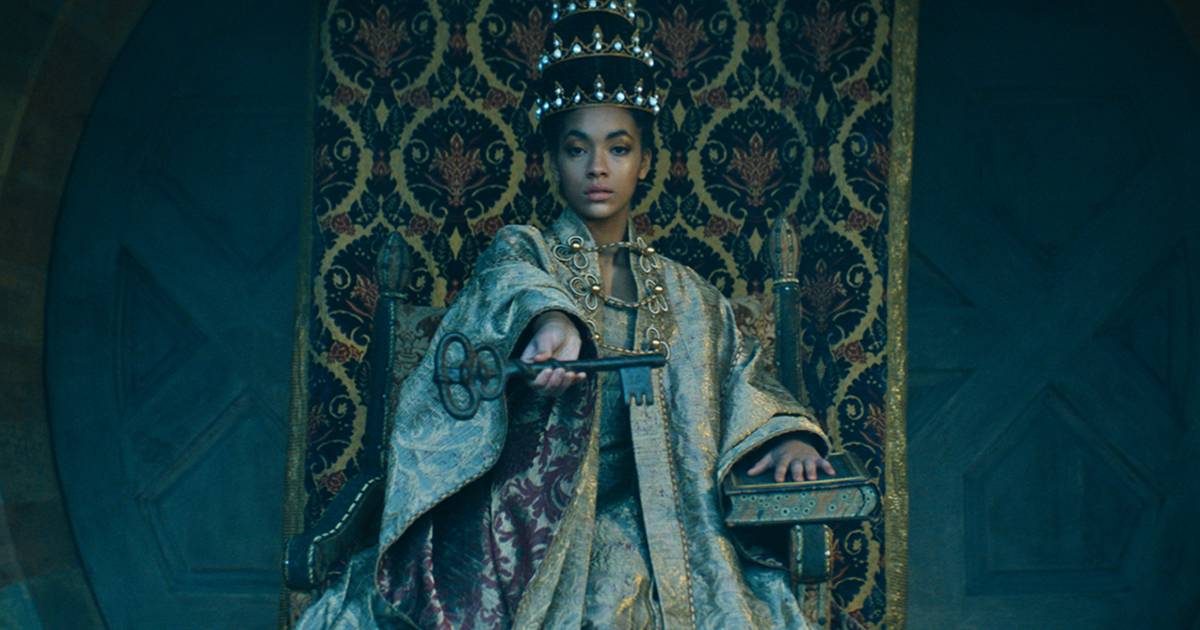Christian Dior explores tarot cards for haute couture SS21
